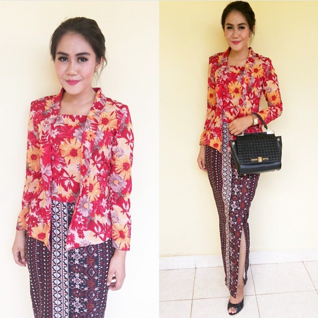 Kebaya Bunga Panjang Merah - Inspirasi Kebaya Indonesia