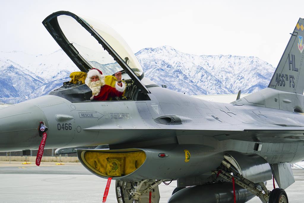 SPECIAL CHRISTMAS PHOTO GALLERY - Blog Before Flight - Aerospace and ...