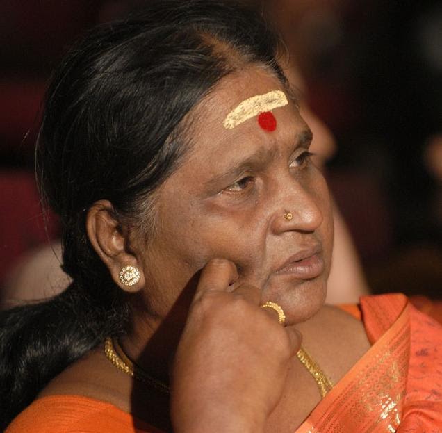 WINDOW OF KNOWLEDGE: TRIBUTE PAID TO TAMIL ACTRESS GANDHIMATHI