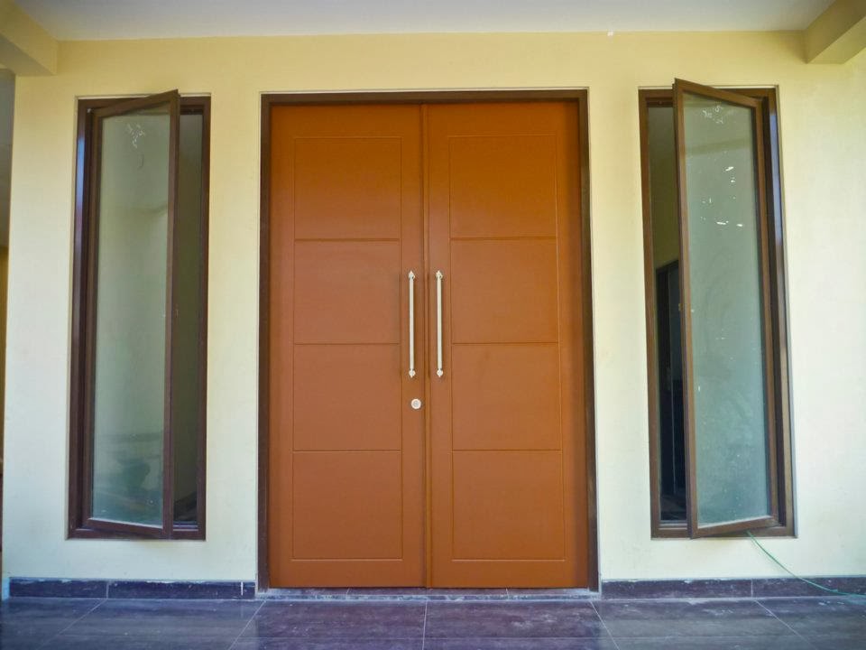 DISTRIBUTOR BAHAN BANGUNAN : PINTU WPC DUMADOOR