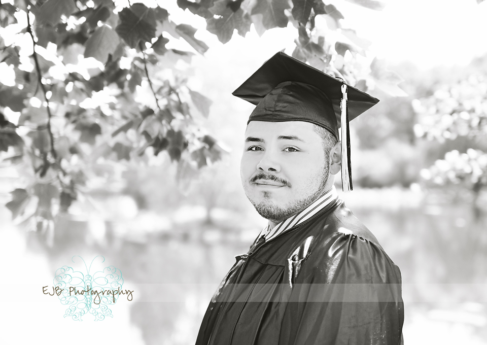 EJB Photography: "L" class of 2012 graduation pics {Belvidere IL, Elgin ...