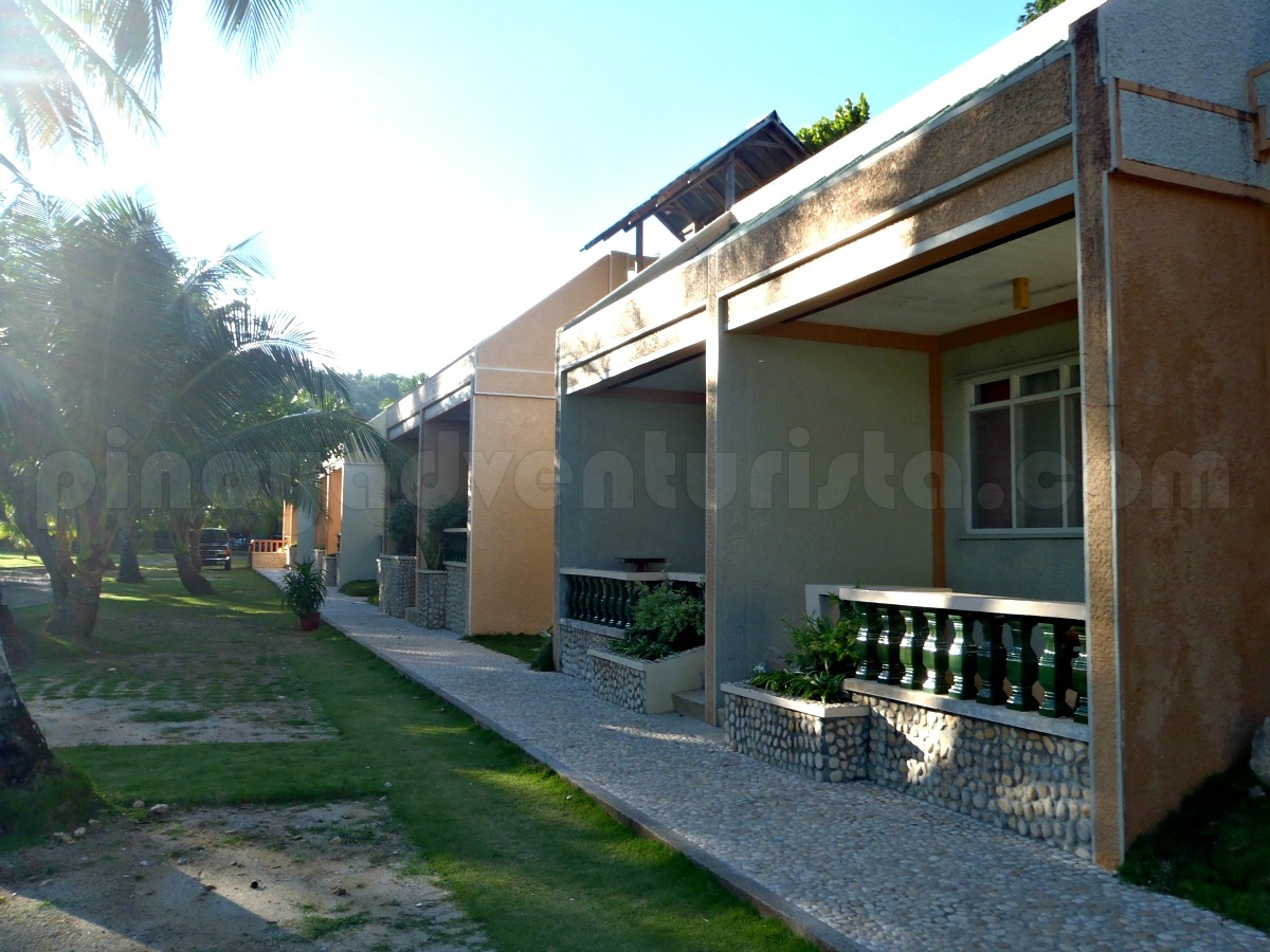 RESORTS IN VIRAC, CATANDUANES: An Overnight Stay at Twin Rock Beach ...