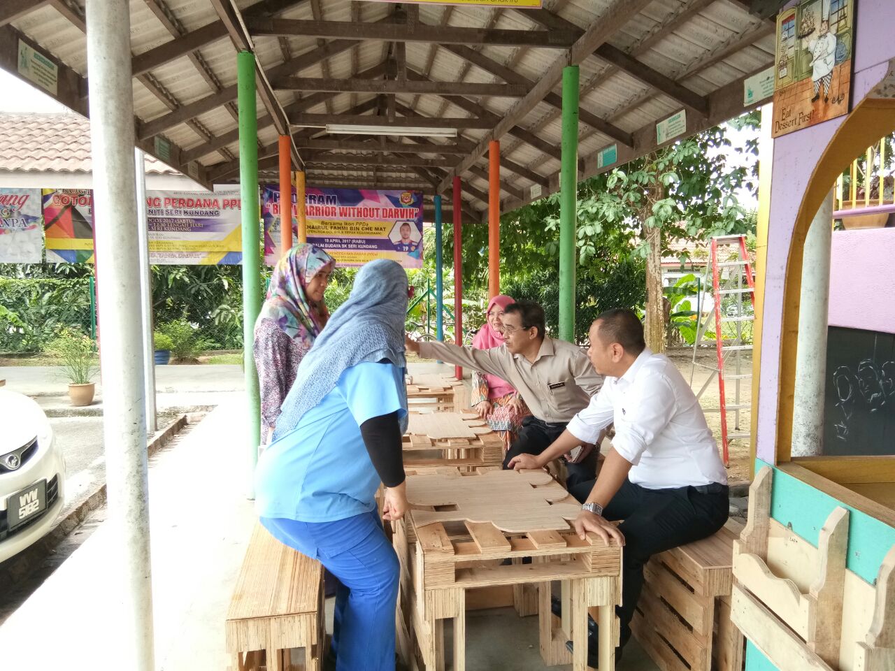 Blog Unit PPDa SK Seri Kundang: LAWATAN PEGAWAI PPD GOMBAK