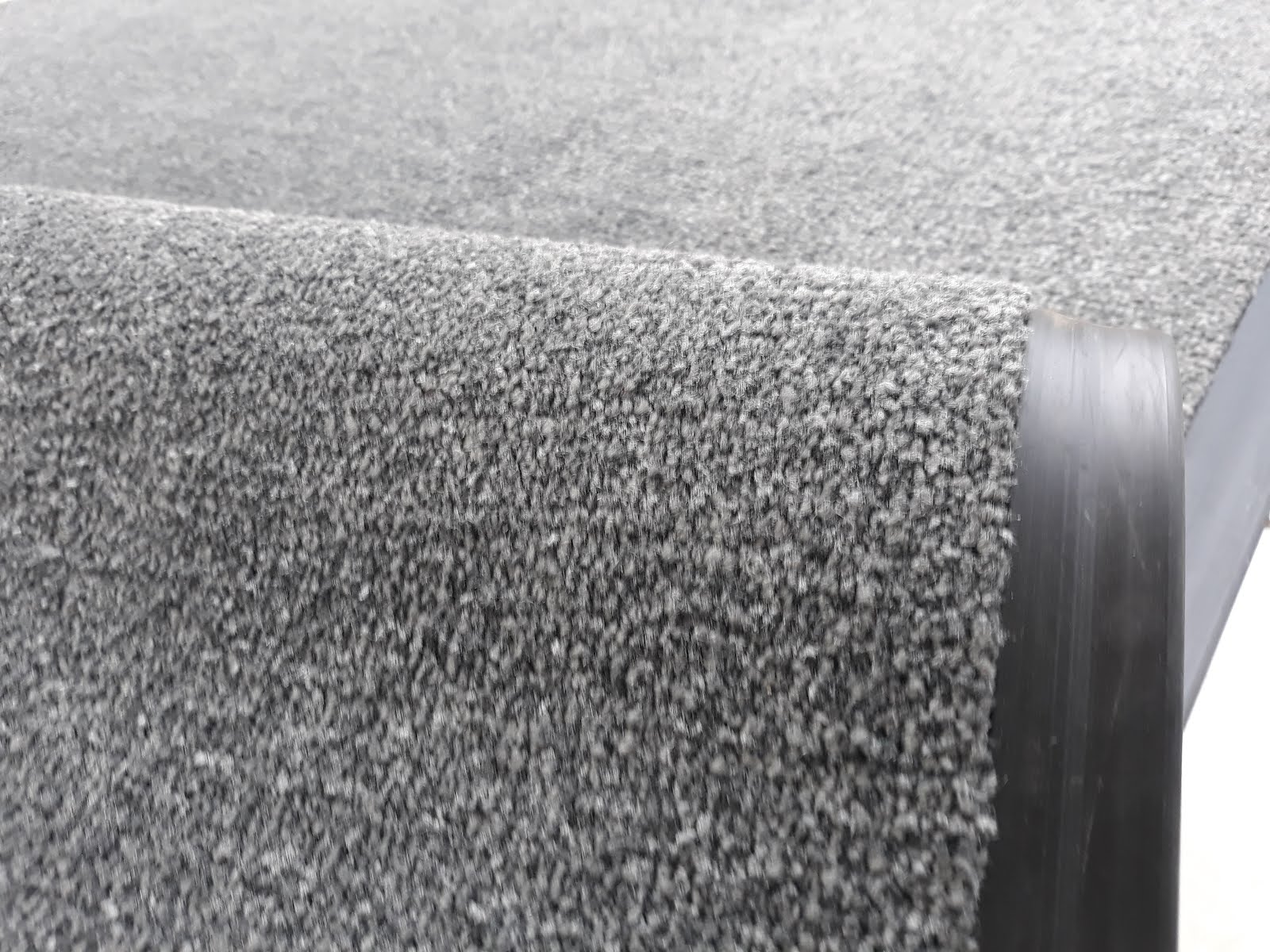 Karpet Karet Roll Coin, Karpet karet bordes, Karet roll 089604376367 3M ...