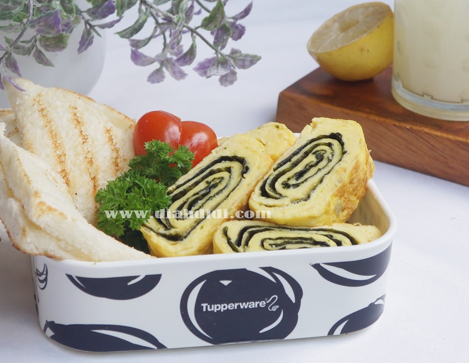 Diah Didi's Kitchen: Variasi Telur Dadar Yang Menarik untuk Anak-Anak