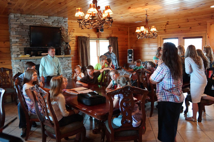 Bates Family Blog: Bates Updates and Pictures | Gil and Kelly | 19 Kids ...