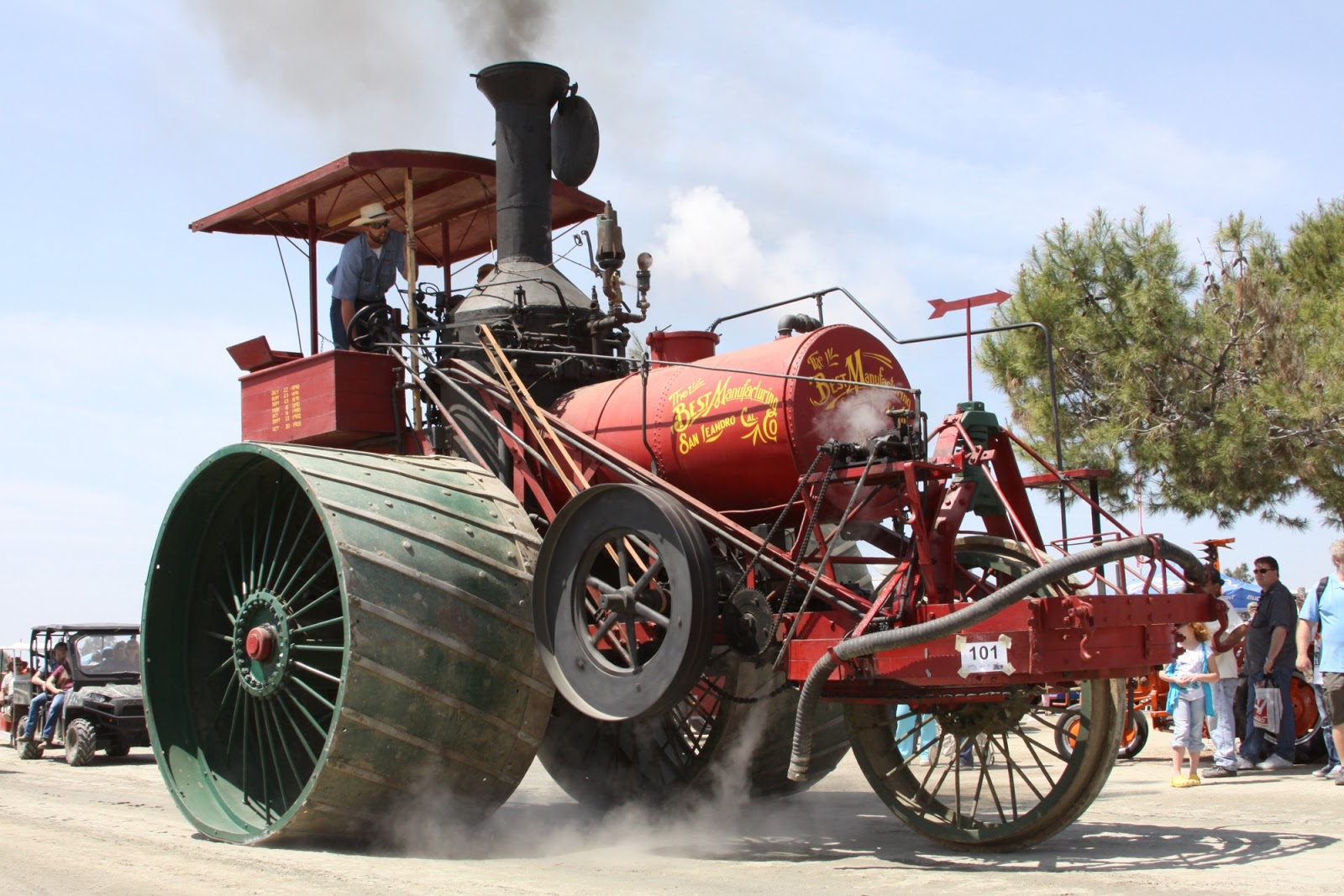 Just A Car Guy: a very large tractor, the 1903 Best 110 is 28 feet long ...