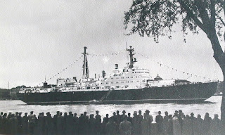 The Things I Enjoy: The nuclear icebreaker Lenin on its maiden voyage