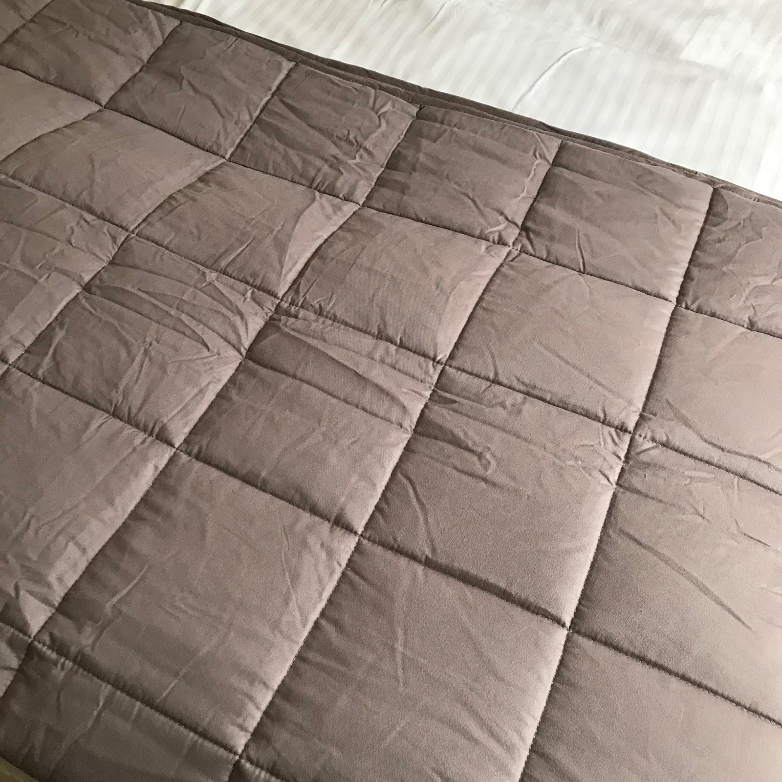 Political Style: A comfy night's sleep with Bedsure