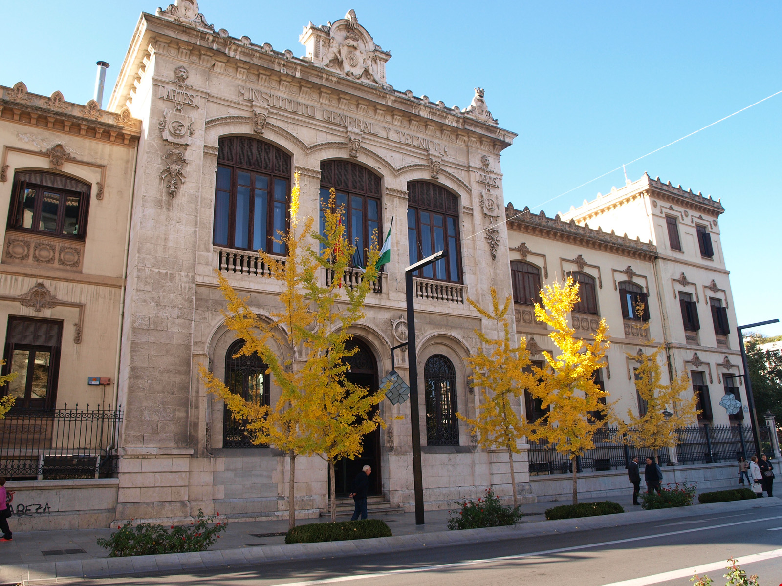 Caminando por Sierras y Calles de Andalucía: Joyas granadinas: Museo ...