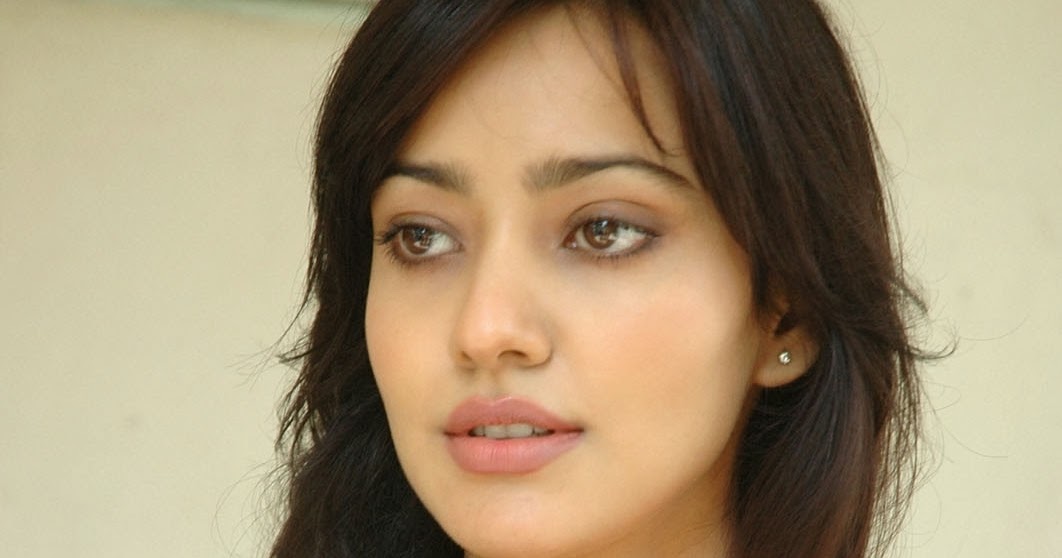 Actress Neha Sharma Biography, DOB, Height, Siblings, Filmography ...