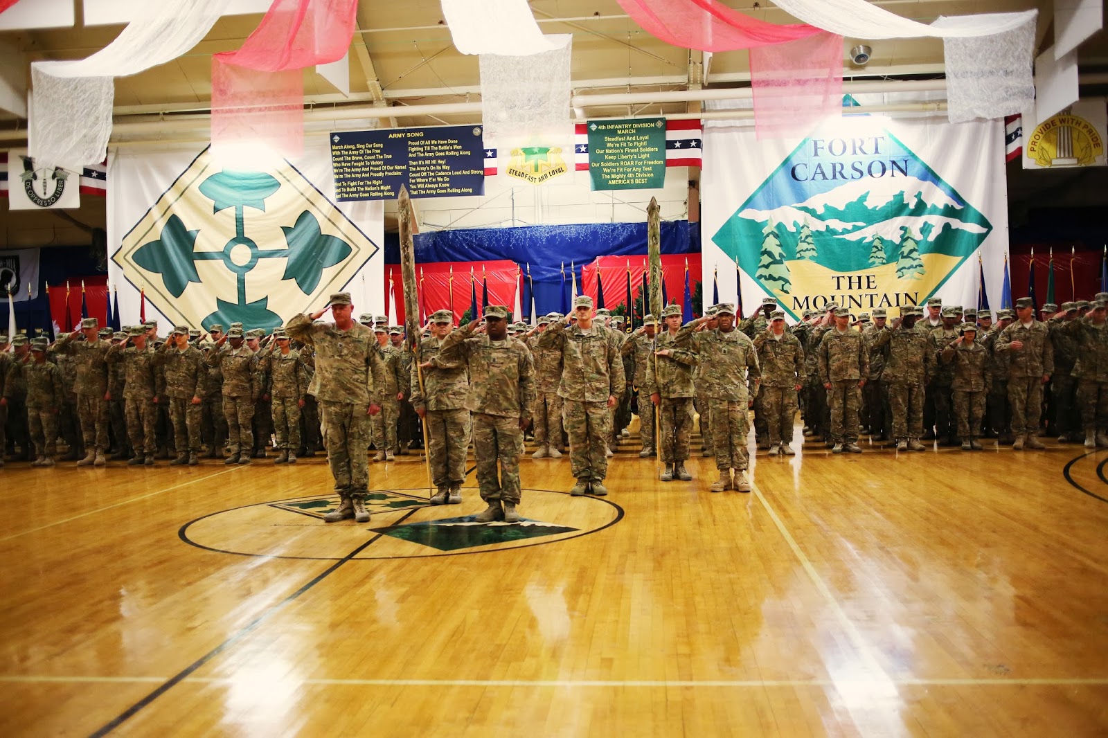 Living in the Moment: Re-Deployment Pictures are Here!