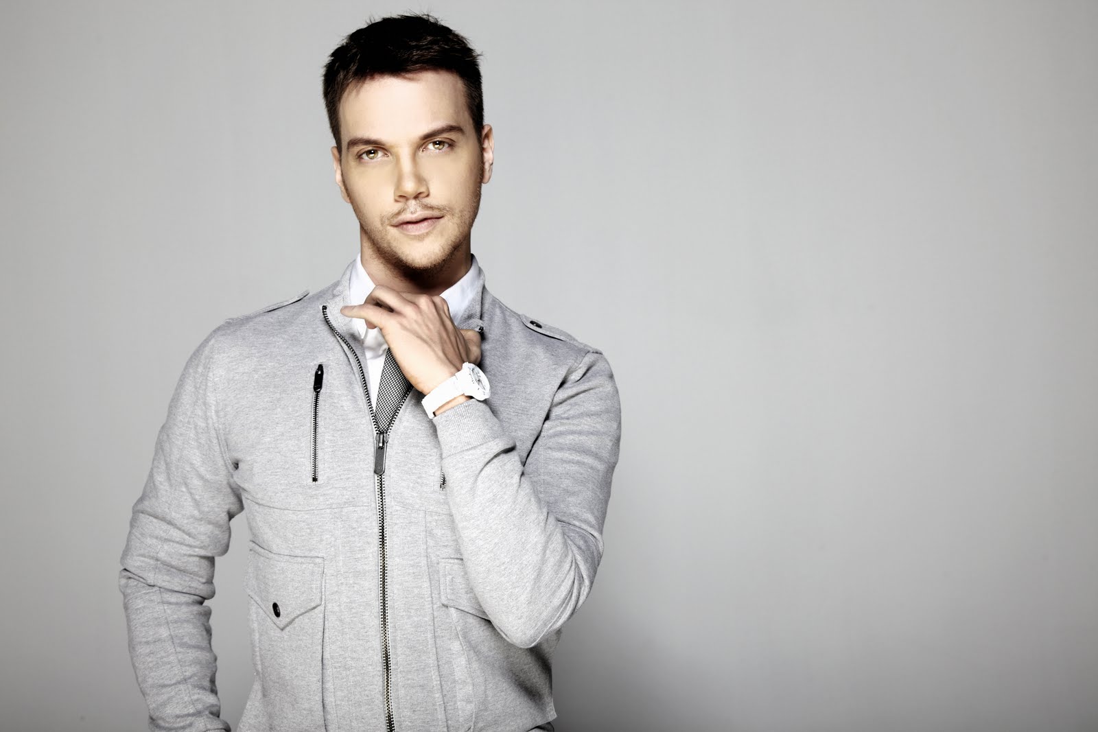 Asian Pop Nation!: SINAN AKÇIL'S 'HEART SOUND' NEW ALBUM DROPPING!