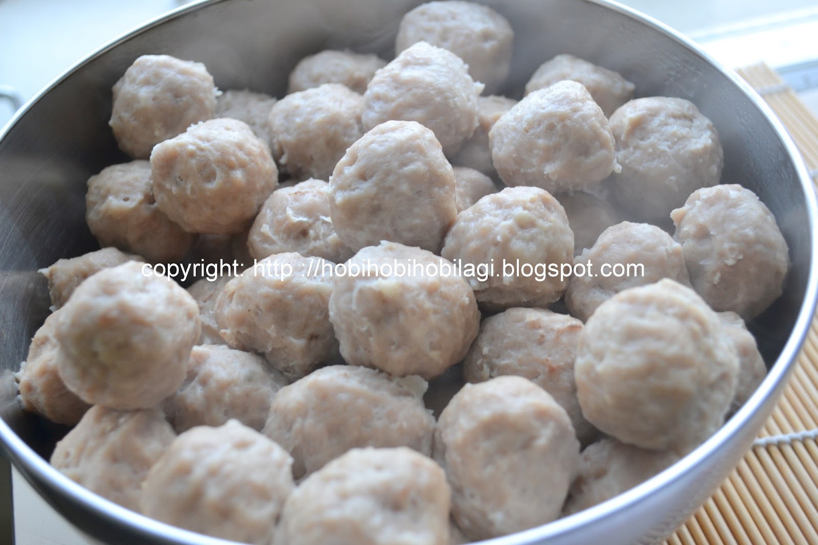 dapoer de JaJoe ::.: Bakso (tanpa pengenyal dan MSG)