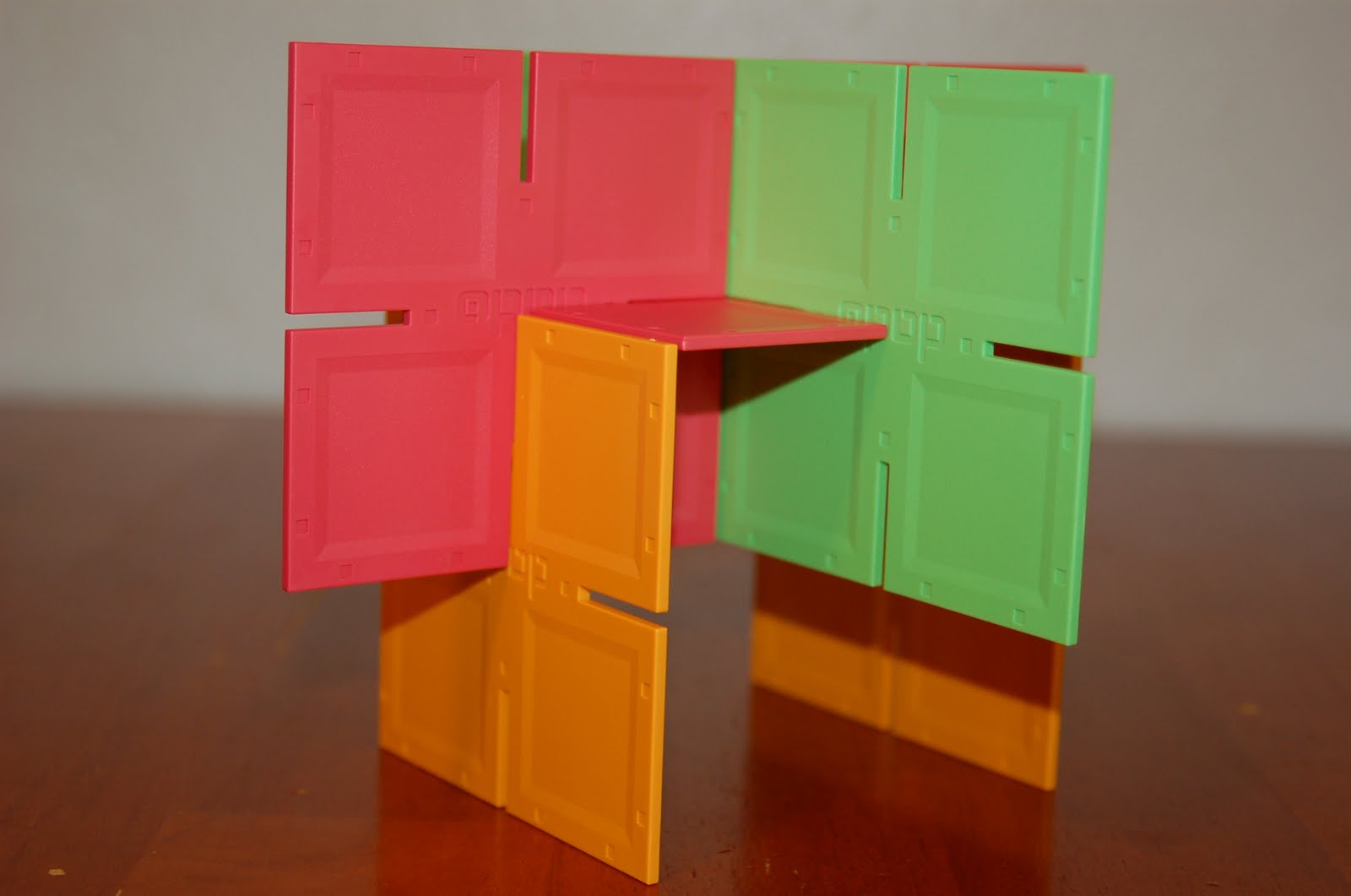 Dado Squares by Fat Brain Toy Company Review