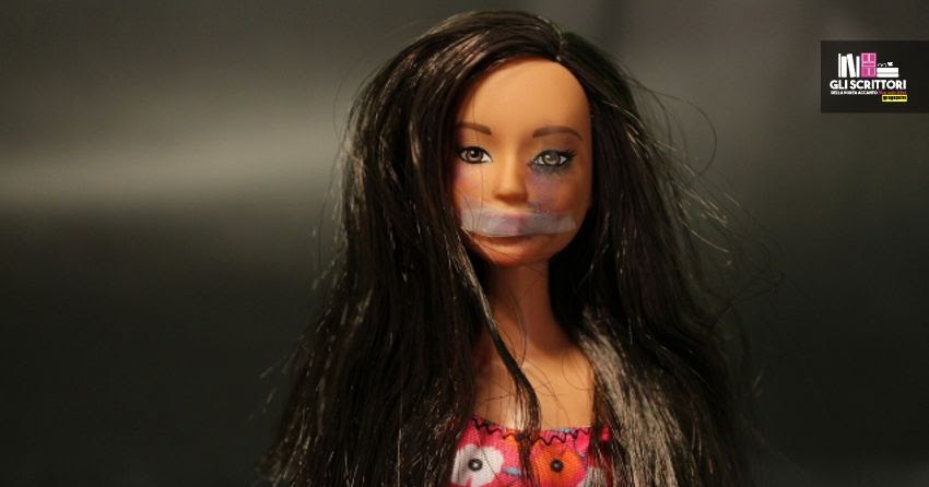 Beaten Barbie dice no alla violenza sulle donne