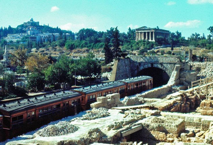 ARTHOUSE-TURISM: ΑΘΗΝΑ ΘΗΣΕΙΟ (ΓΕΝΝΗΘΗΚΑ)