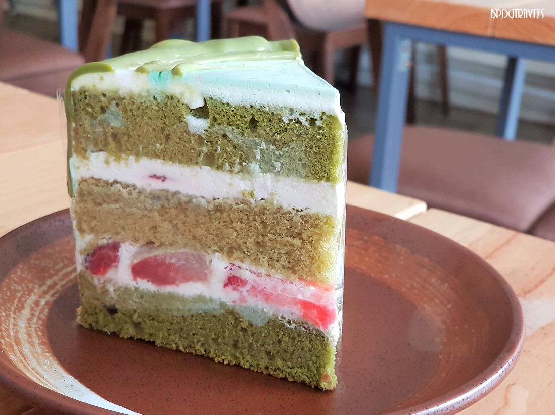 Sweet Delights at The Sunbird Cafe @ Johor Jaya - [JB] | BPDGTravels ...