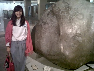 XII IPA 2 LABSKY: Tugu and Ciaruteun Inscriptions of Tarumanegara Kingdom