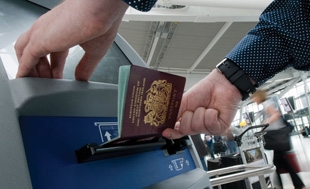 Kamilla's Managing Information and Knowledge in Tourism: E-Passport Gates