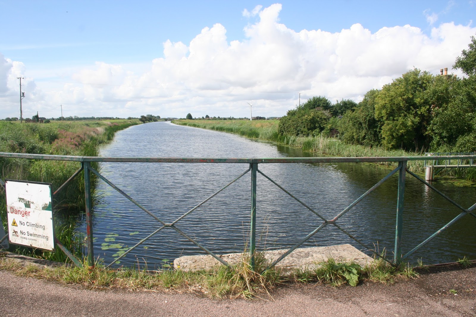 Narrowboat Annie: 22 - 25 July The Middle Levels