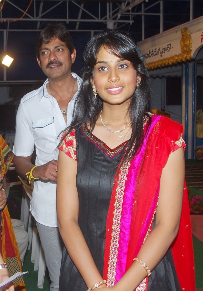 TOP BANGKOK: Singer Pooja Prasad Stills