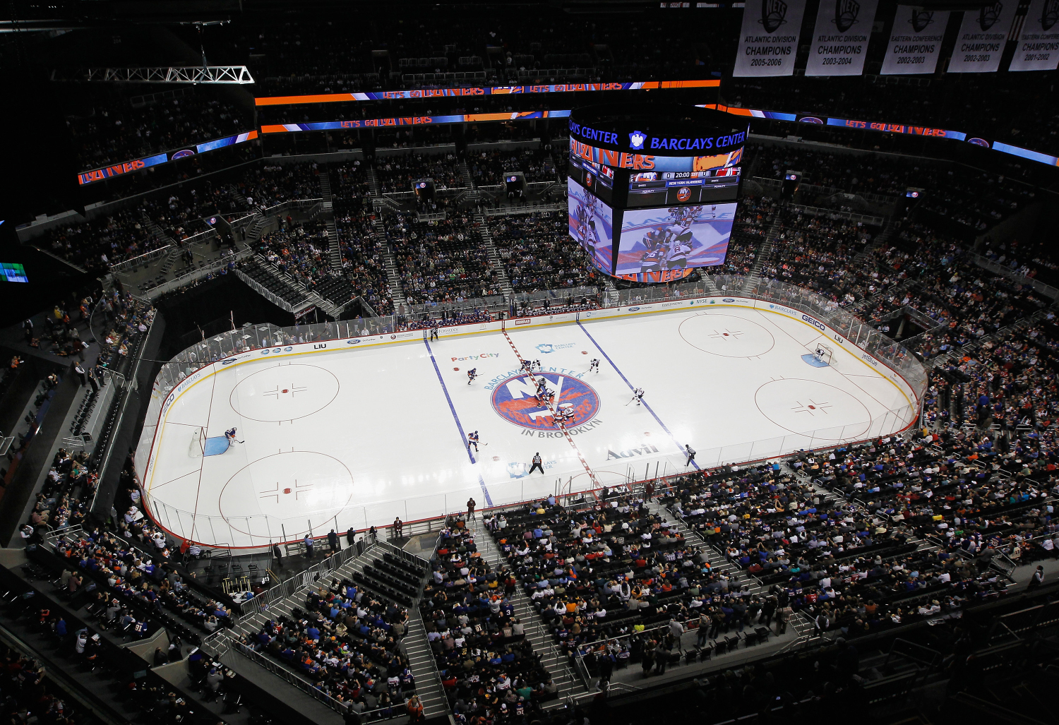 New York By Rail: Take Amtrak to See the Top Hockey Teams and Arenas in ...