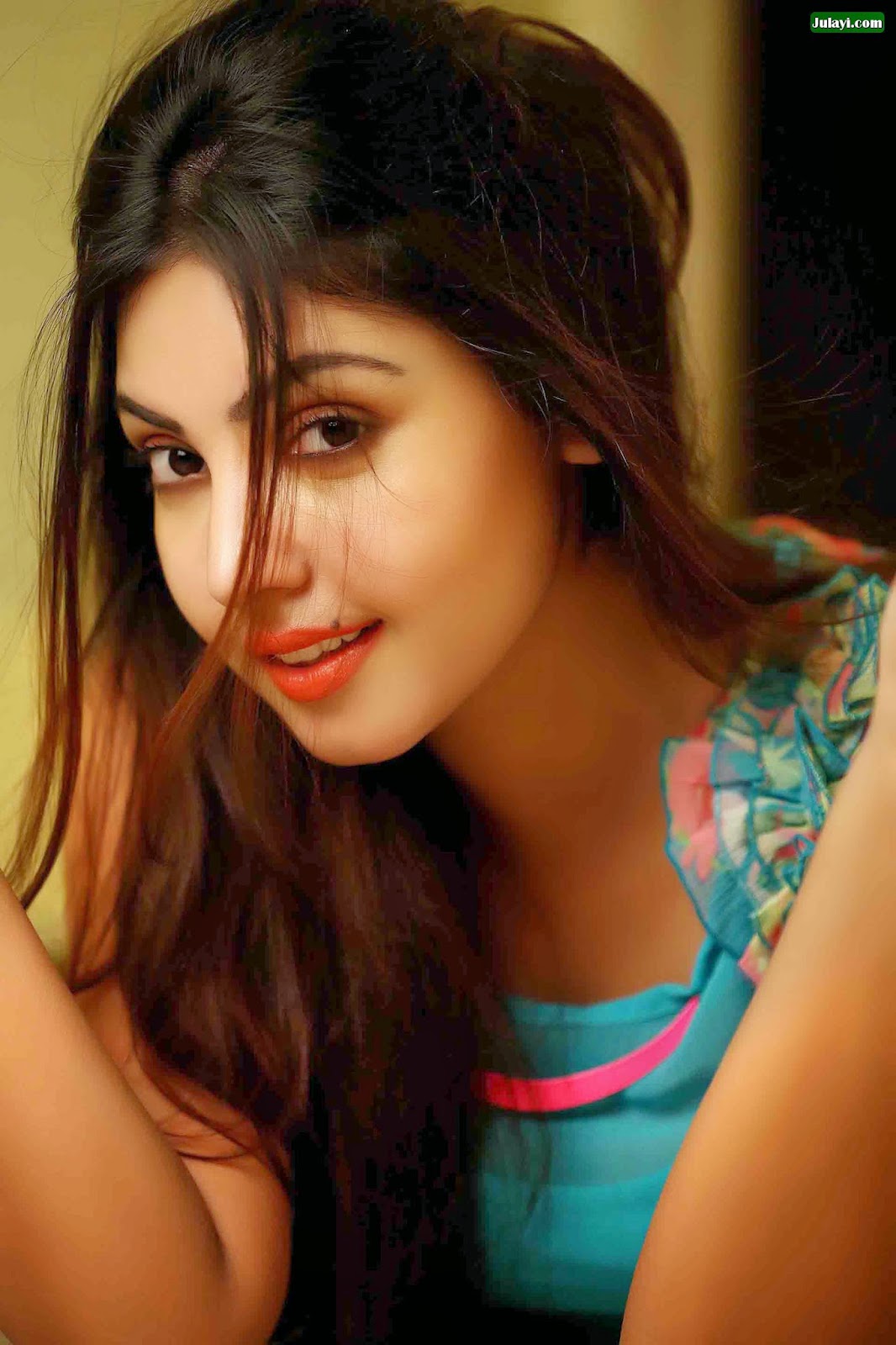 Komal Jha - Latest Models