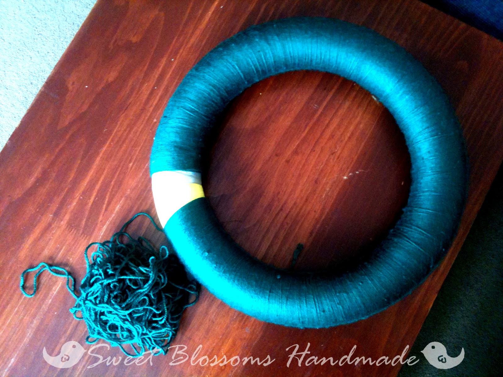 Sweet Blossoms Handmade: Christmas Wreath FTW!