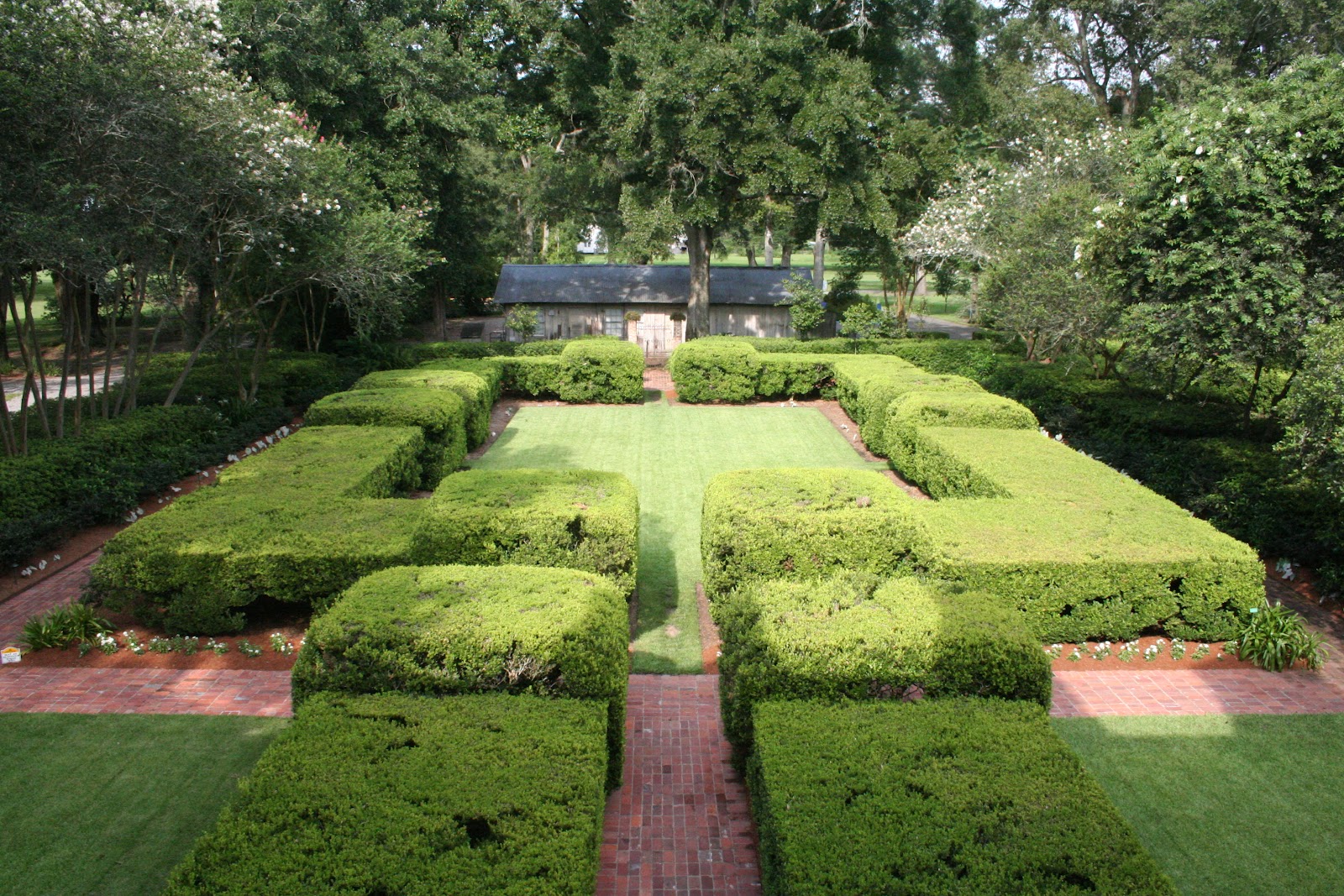 LivelyRV: Oak Alley Plantation