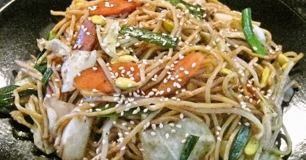 Recipes for Tom: Daizu moyashi yakisoba / fried noodles with soybean ...