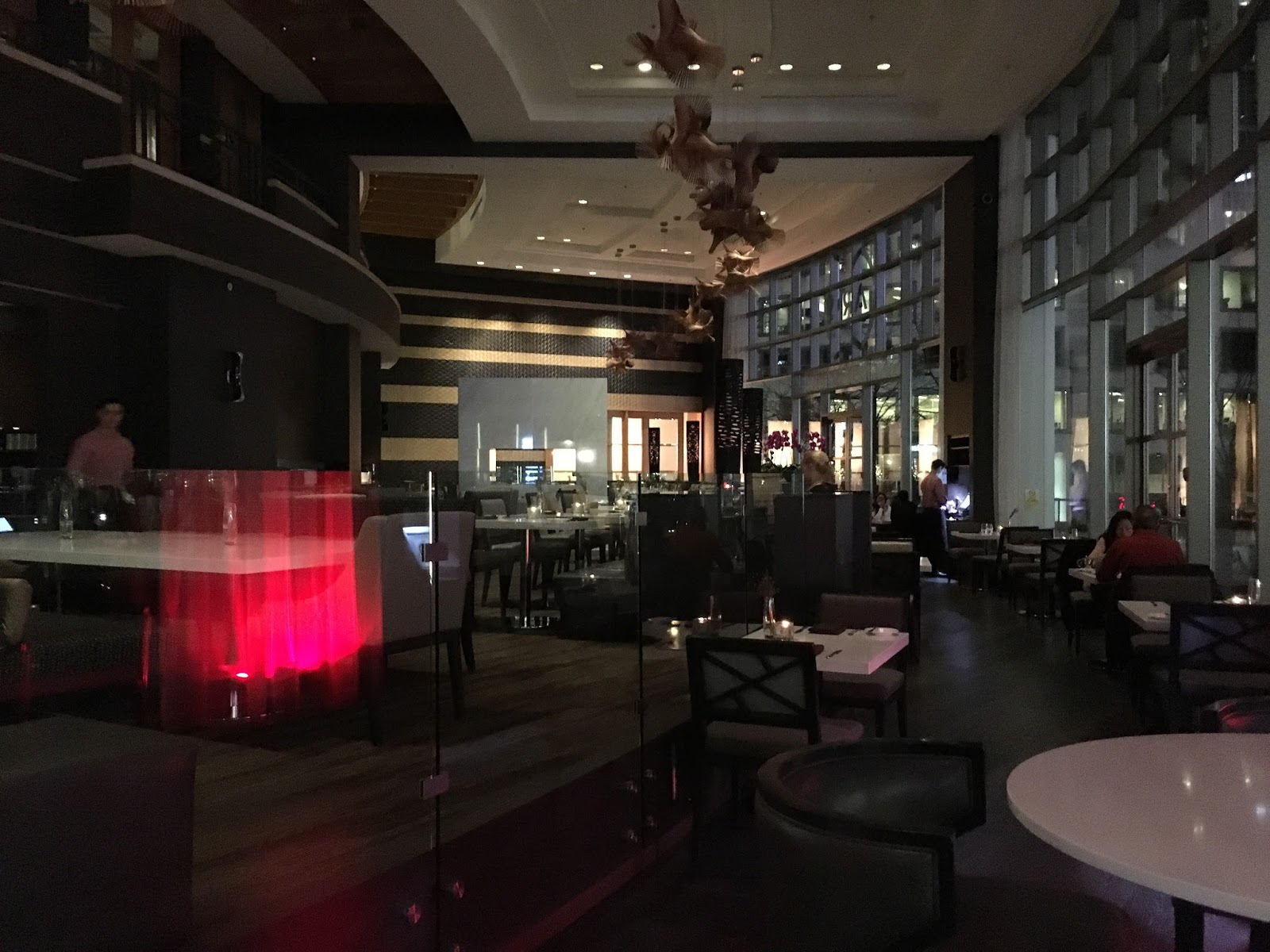 Arc Restaurant : Fairmont Waterfront |MISSVANCOUVERPIGGY