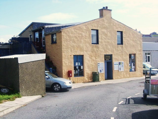 Ultima Thule: Hamnavoe, harbour village on Shetland's West Burra