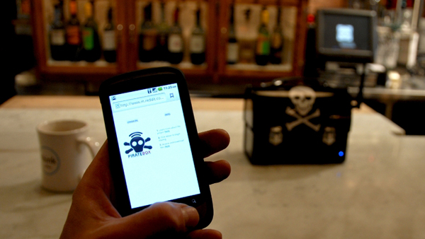"The PirateBox": WiFi + USB Drive = Your Own Mini-Internet (Freedom ...