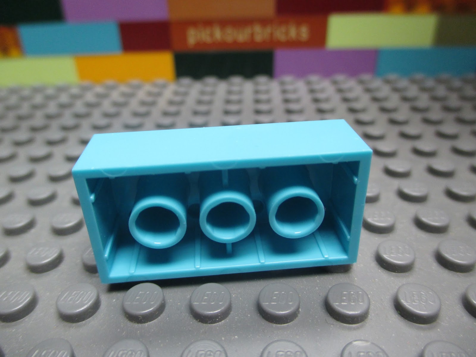 LEGO 3001 Medium Azure 2x4 BRICK 2 x 4 Building Blocks ~ stores.ebay.com/pickourbricks