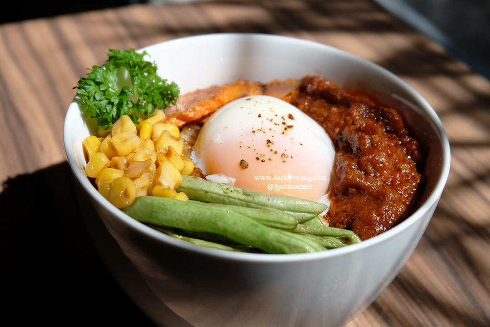 Good Blue Men @ Seksyen 17, PJ: Cosy Cafe Hidden Among the ...