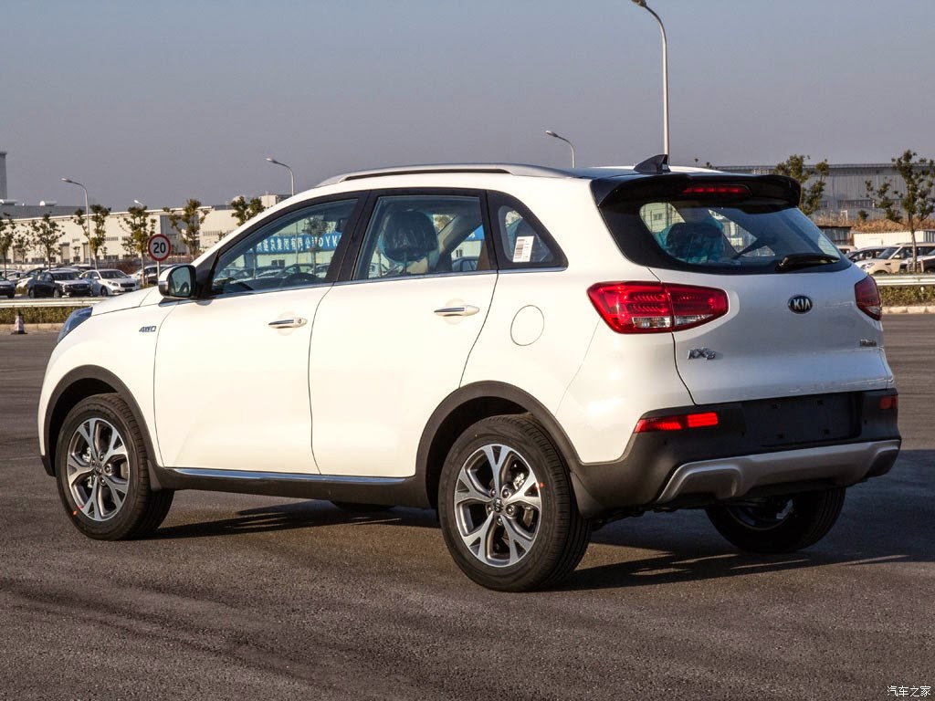 Kia Mini SUV Yüzünü Gösterdi - Sekiz Silindir