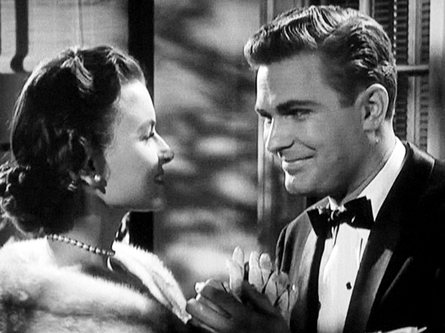 Poseidon's Underworld: All Abuzz About "Queen Bee!"