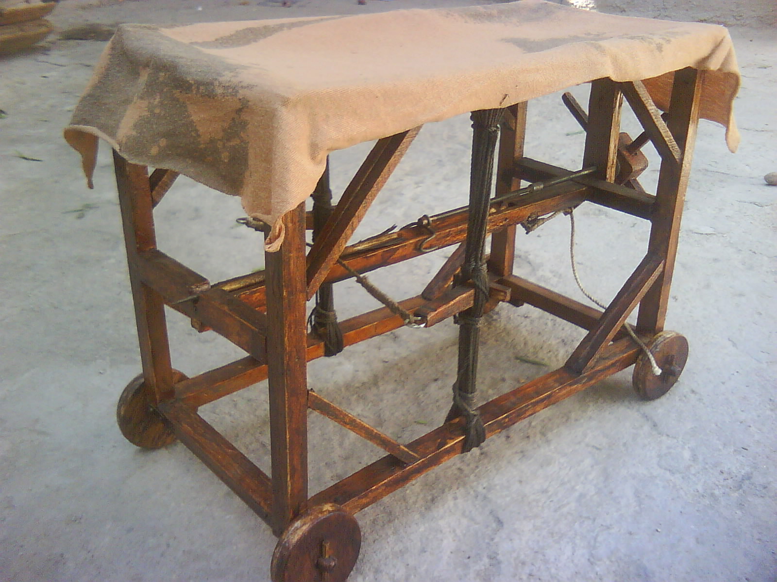 MEDIEVAL AND ANCIENT HISTORY SCALE MODELS / MODELISMO MEDIEVAL: Springald