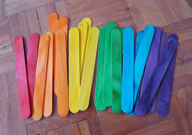 MrsMommyHolic: DIY: Popsicle Stick Characters