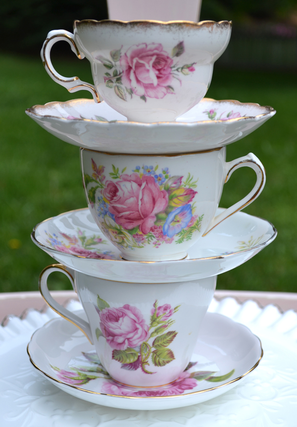 Artful Affirmations: Tea Cup Tuesday-Tale of Two Creamers