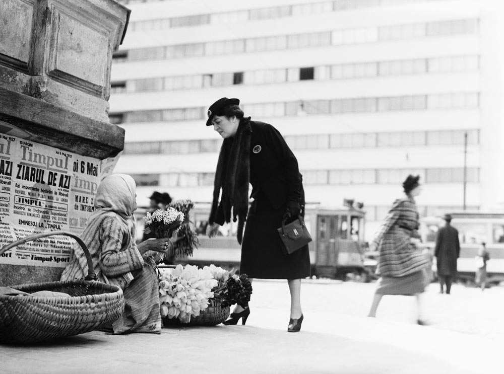 History or Utopia: 17) Un pays de contrastes: Photos de Roumanie (1937 ...