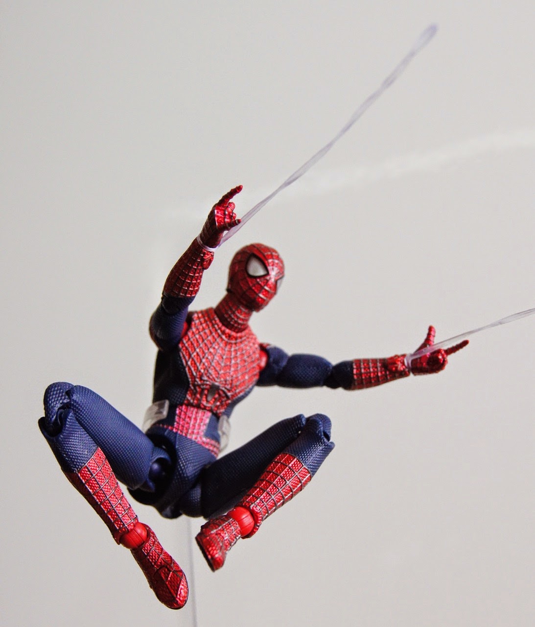 Alteregoistic - Toy Blogger: Medicom's Amazingly Miraculously MAFEX ...