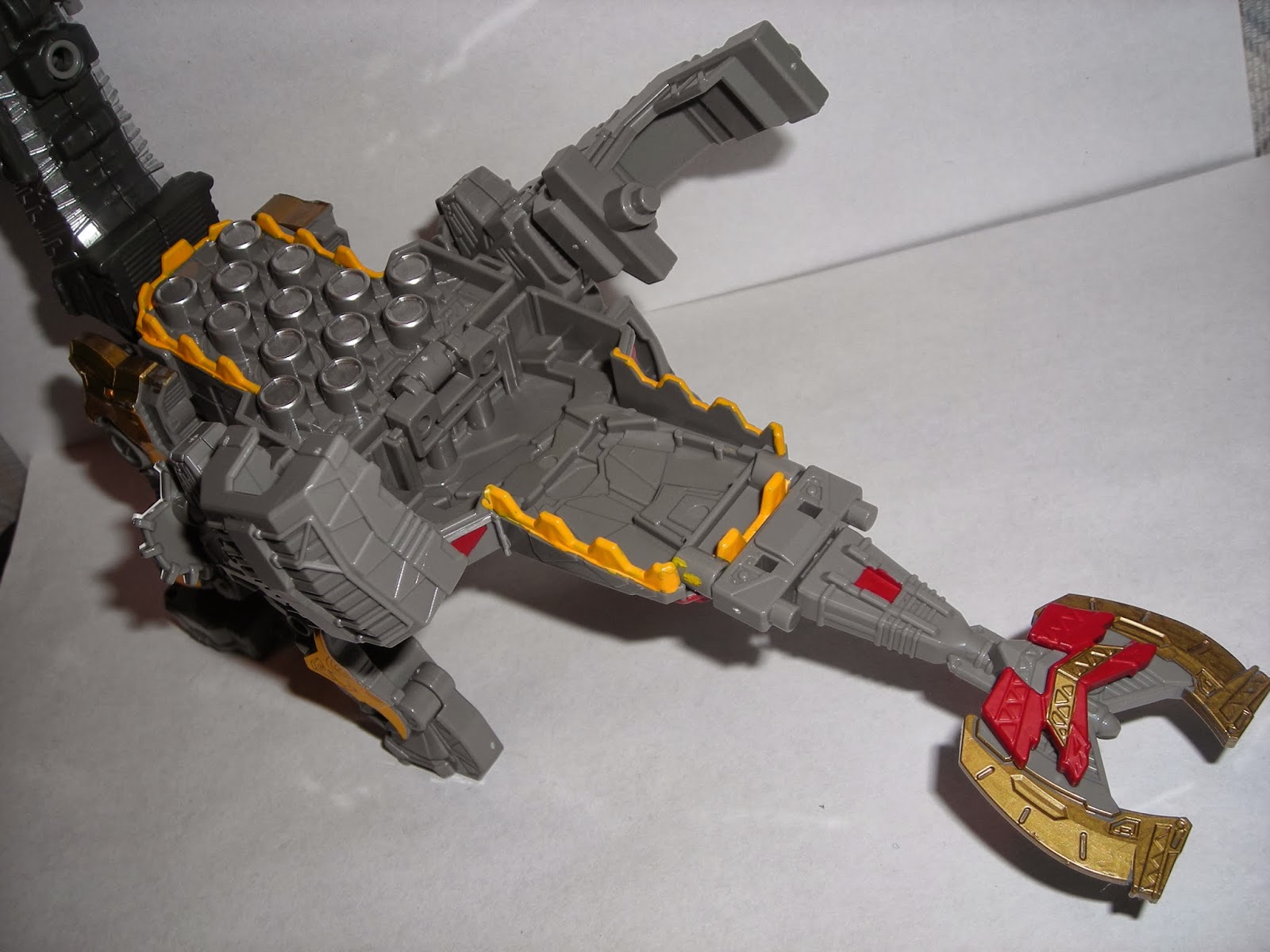 Kyoryu Silver Bragigas