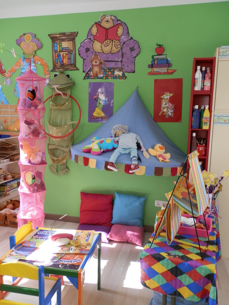 La magia de mirar: NUESTRO RINCÓN DE LOS CUENTOS