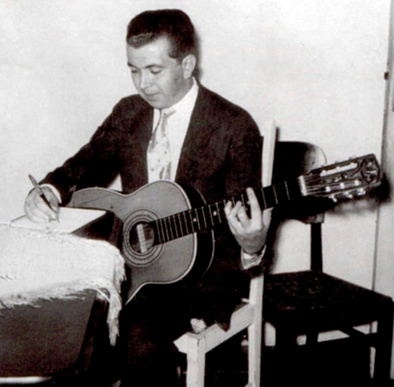 GOIÁ - (46 anos) Compositor * Coromandel, MG (11/01/1935) + Uberaba, MG ...