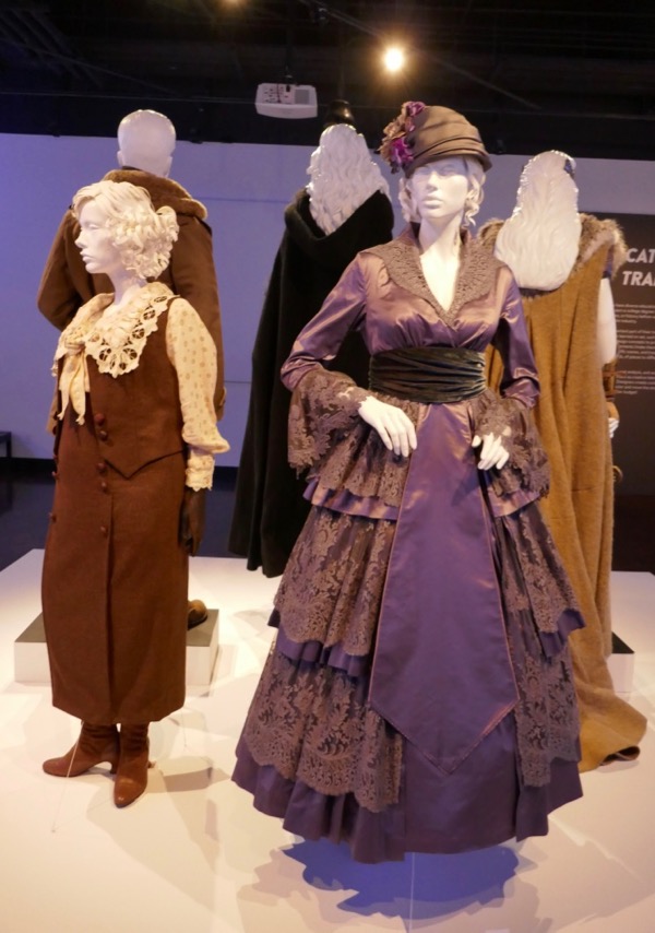 Hollywood Movie Costumes and Props: Original Wonder Woman movie ...