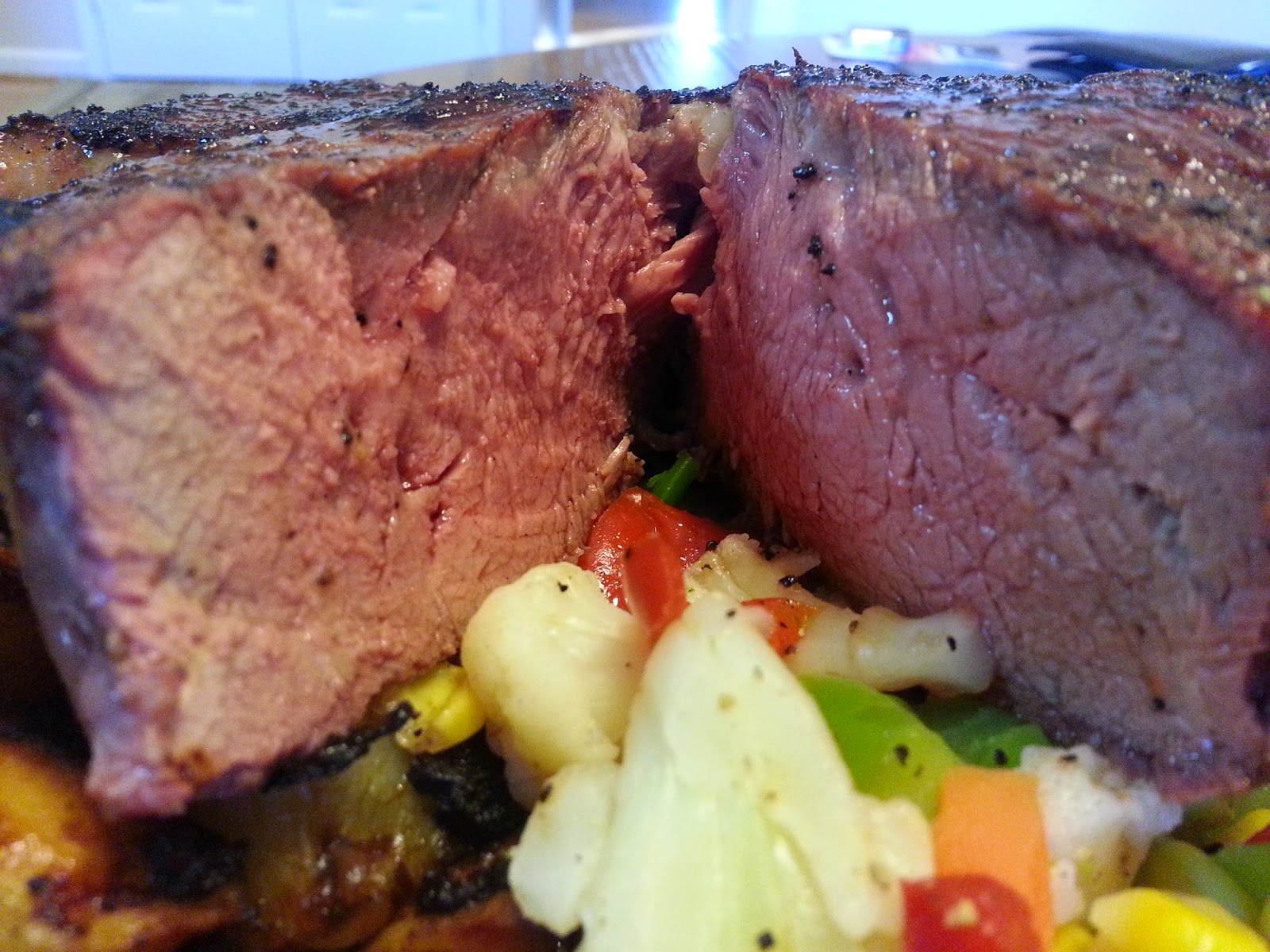 Anson's BBQ Adventures: Tomahawk Cut Rib-Eyes