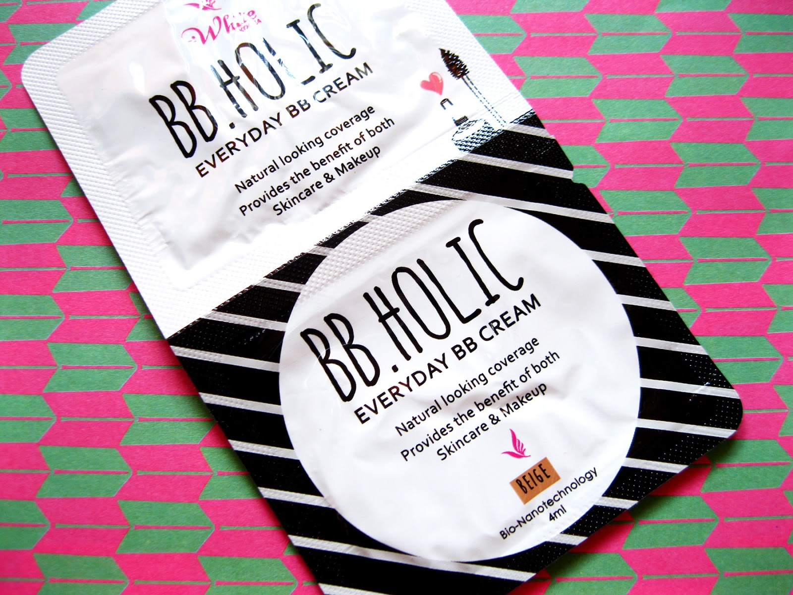 BB on a Budget: iWhite Korea BB Holic Everyday BB Cream - Shash Stash