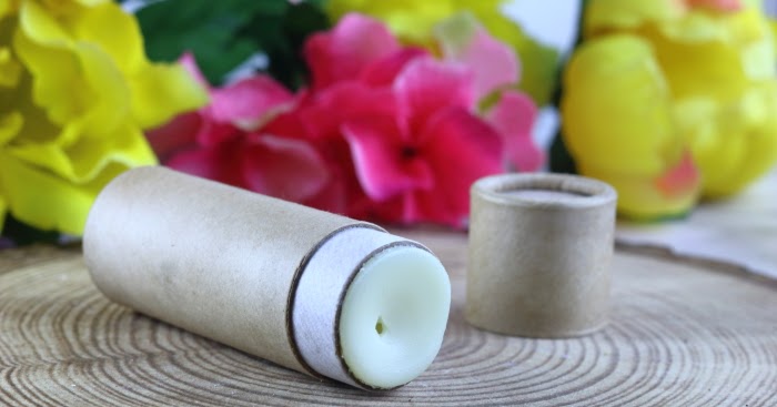 DIY Bug Bite Relief Stick With Essential Oils - Everything Pretty